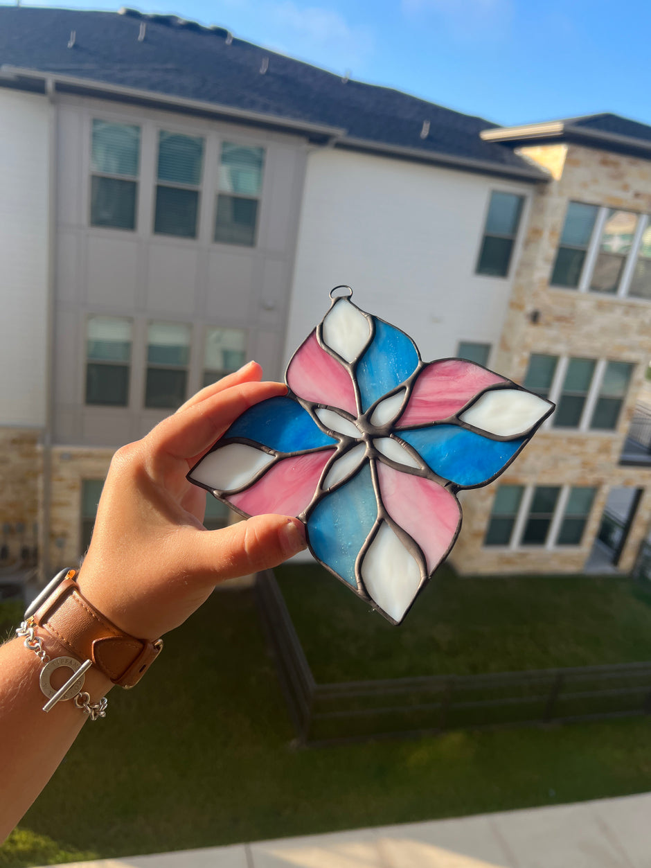 Stained Glass Artisan Rooted in Texas – Desert Willow Glass